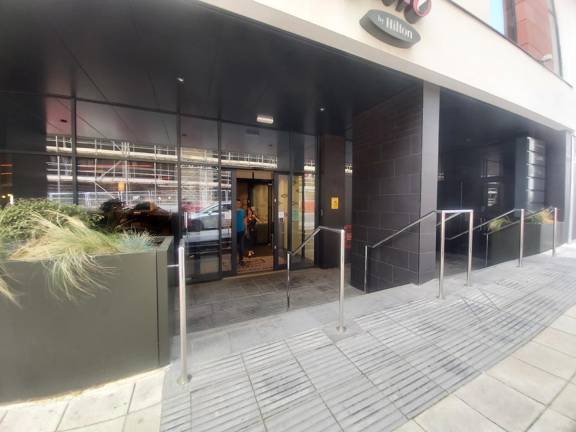 Hampton by Hilton Torquay with Disabled Access - Torquay - Euan's Guide